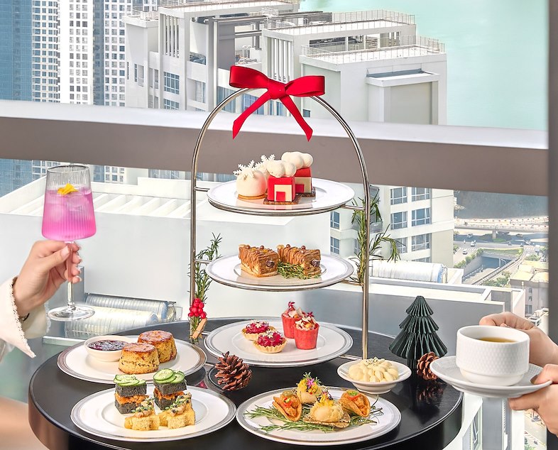 Vinpearl Landmark 81 Autograph Collection