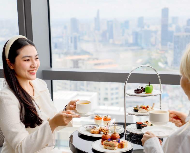 Vinpearl Landmark 81 Autograph Collection